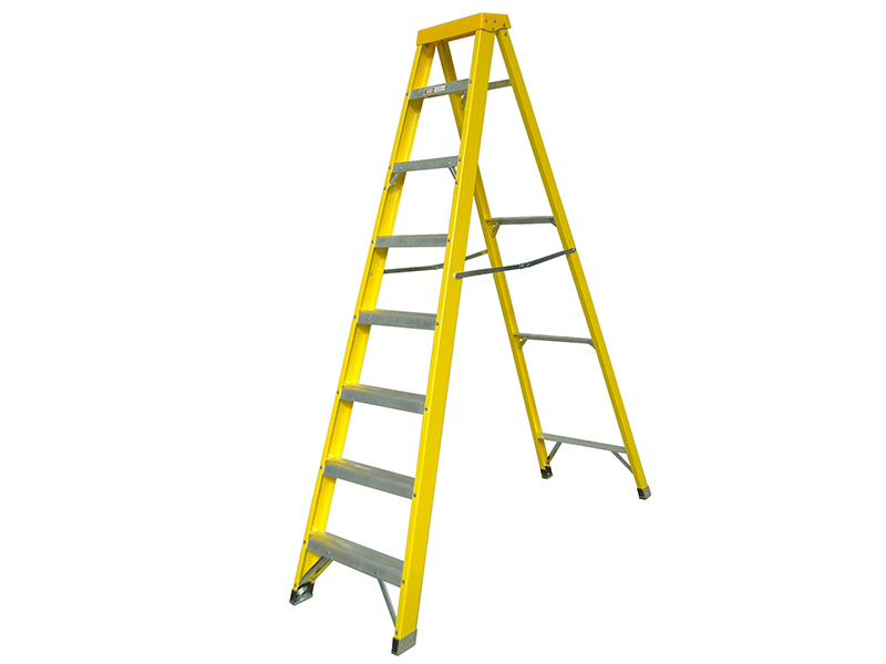 ZAR300520 | Zarges Fibreglass Swingback Steps Open 2.71m Closed 2.98m ...